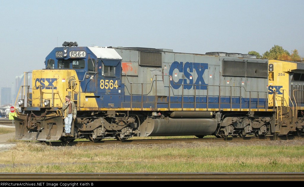 CSX 8564